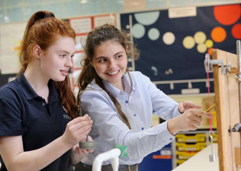 Stonar School (Школа-пансион Stonar School) (Бат, Великобритания)