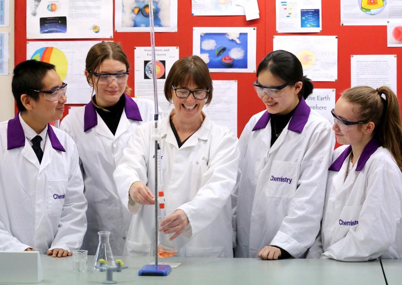 Stonar School (Школа-пансион Stonar School) (Бат, Великобритания)