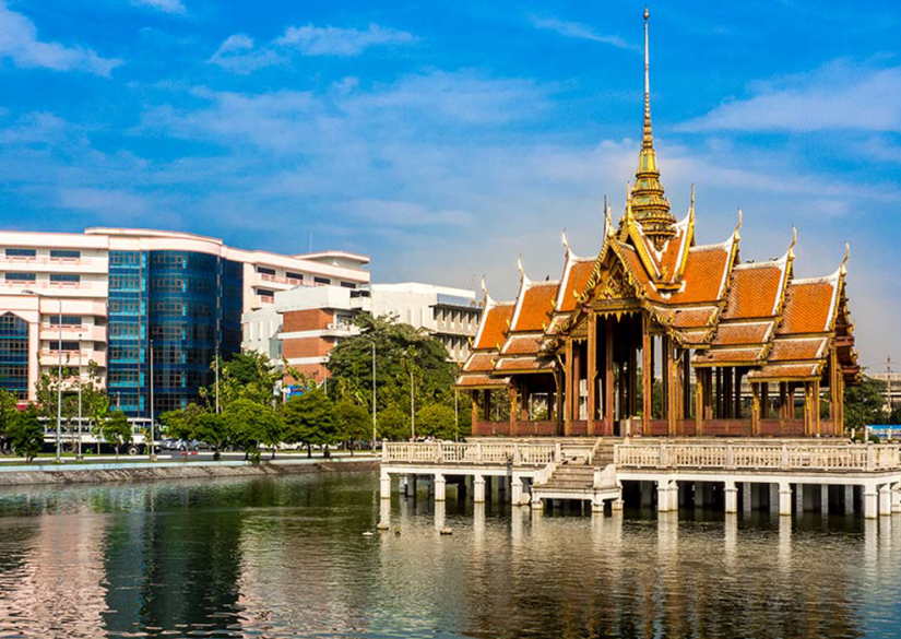 Ramkhamhaeng University, Университет Рамкхамхаенга (Бангкок, Таиланд)