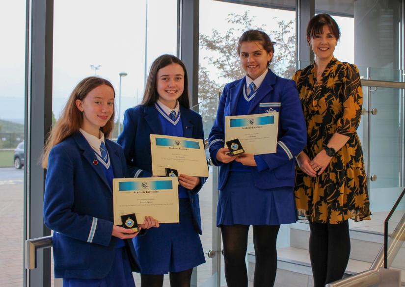 Assumption Grammar School, Гимназия Assumption Grammar School (Белфаст ...