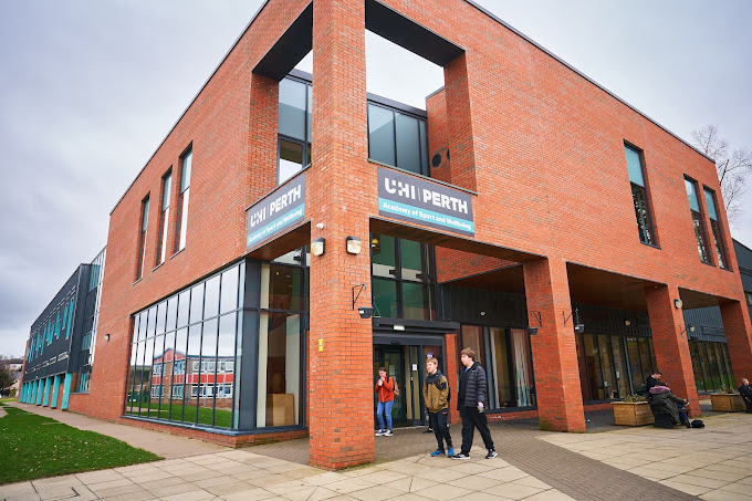 Perth College, Колледж Перт (Данди, Шотландия)